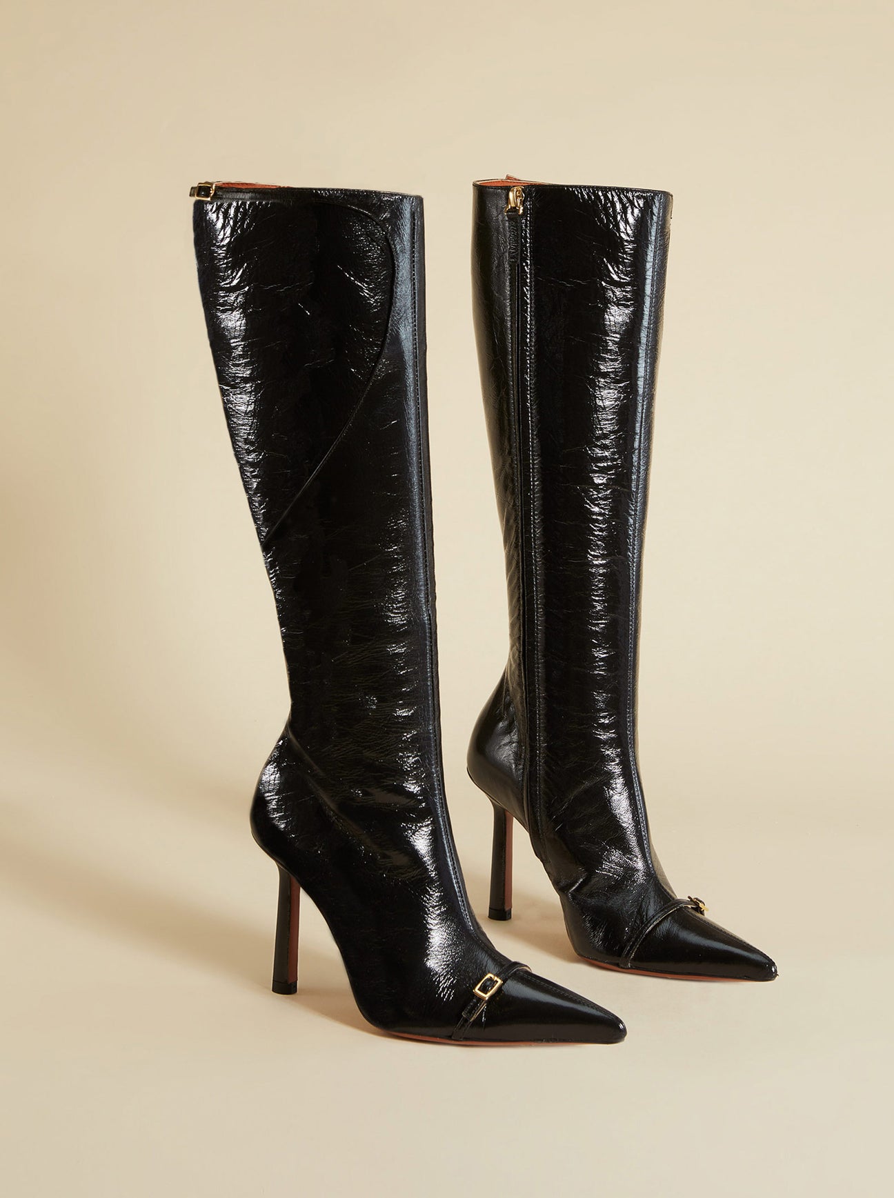 Pointy Toe Boots by Manu Atelier